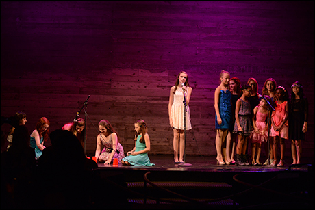 PHOTO CALL: Young Stars of Matilda, Violet, Motown, Billy Elliot, Lion ...